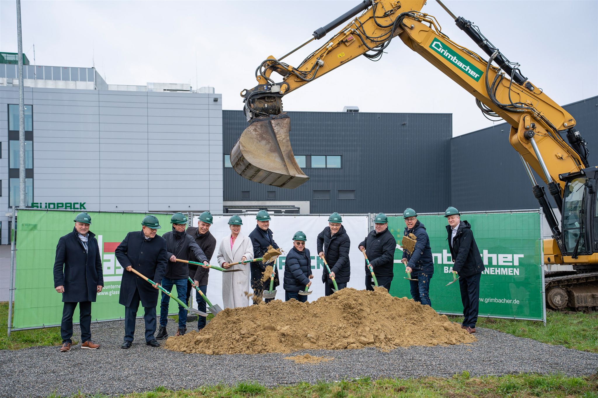 SÜDPACK Medica expands PharmaGuard® production to meet growing ...